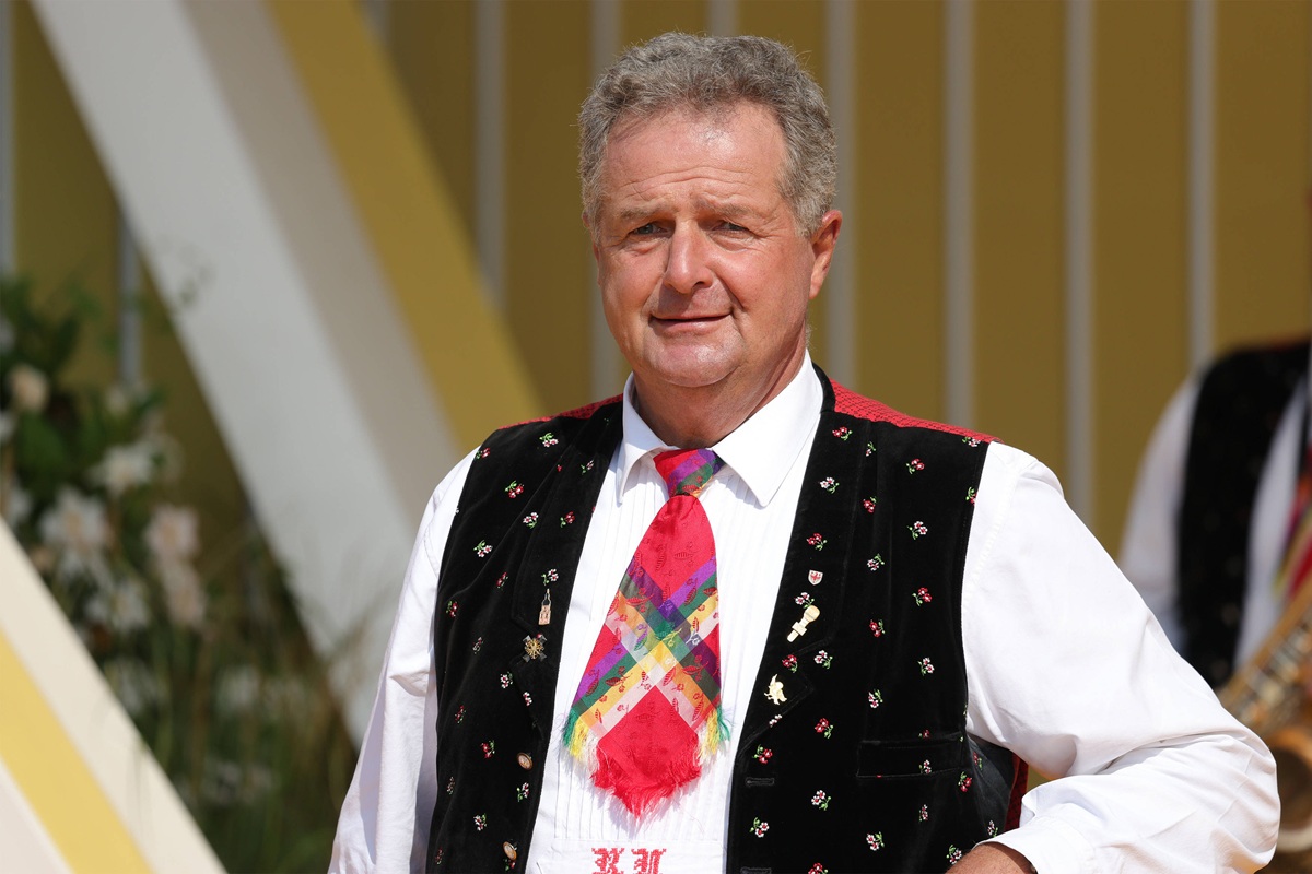 „Es ist an der Zeit“: Kastelruther-Spatzen-Chef Norbert Rier meldet ...