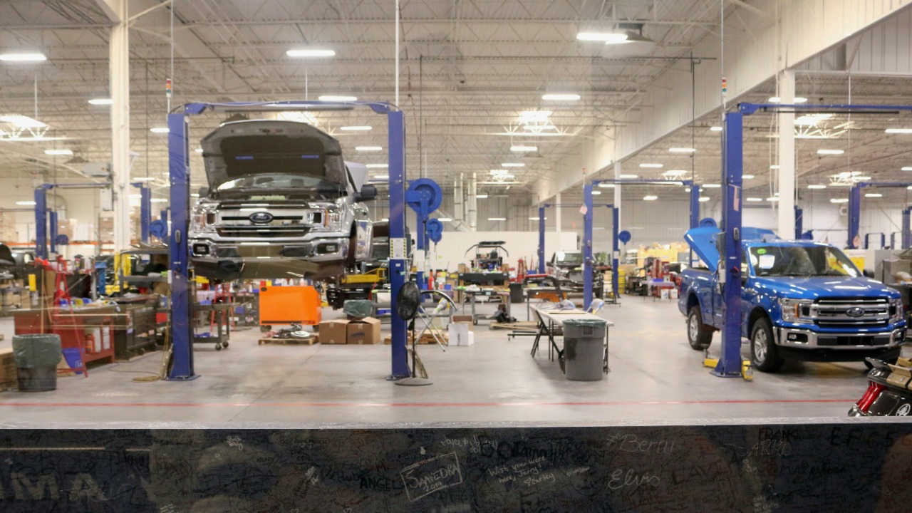 Ford CEO: America's in trouble as 5,000 $120K mechanic jobs sit empty