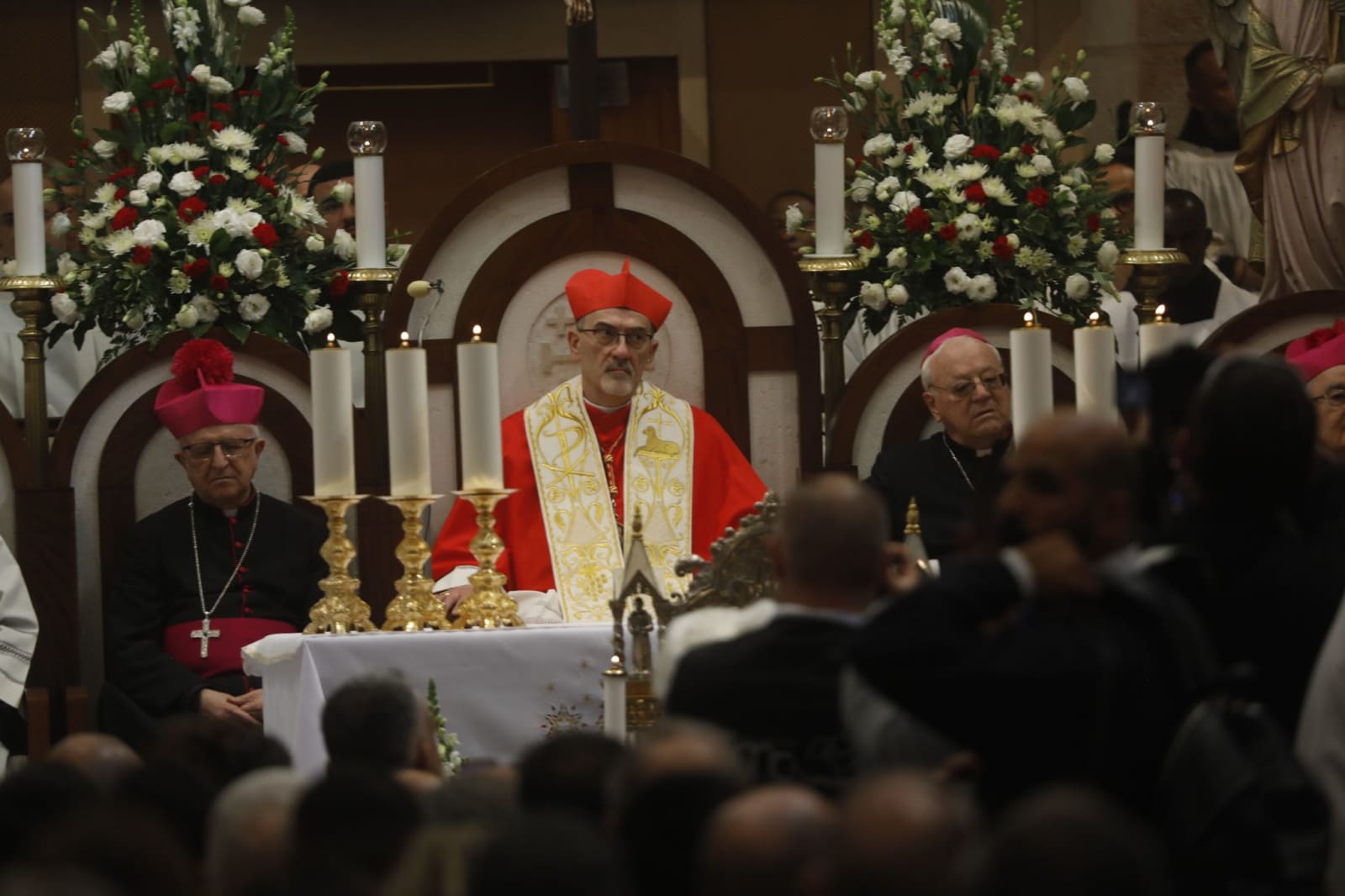 Christmas procession arrives in Bethlehem