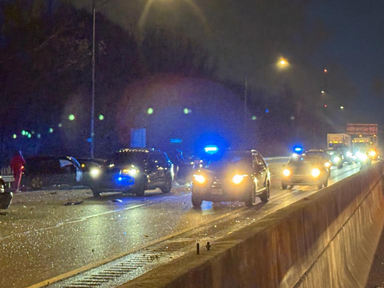 Injuries reported in two separate crashes along Highway 385