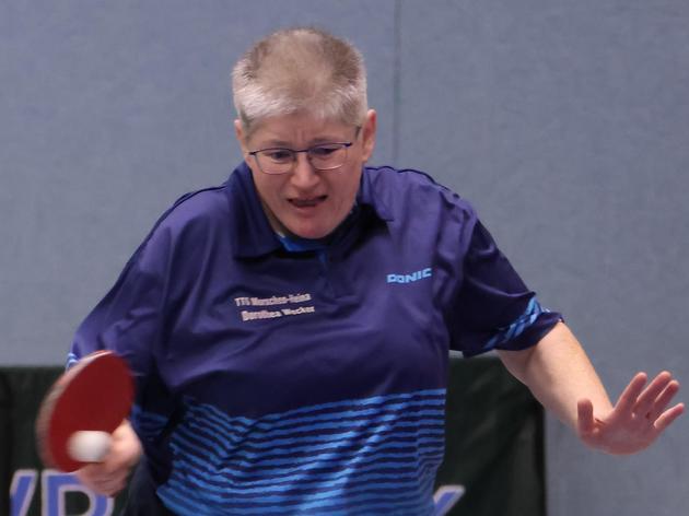 Tischtennis, Theologie, Theater: Die HNA-Weihnachtsgeschichte der ...