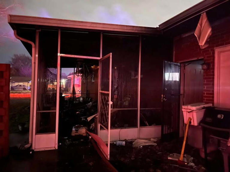 Man injured, home deemed 'unlivable' after Murfreesboro fire