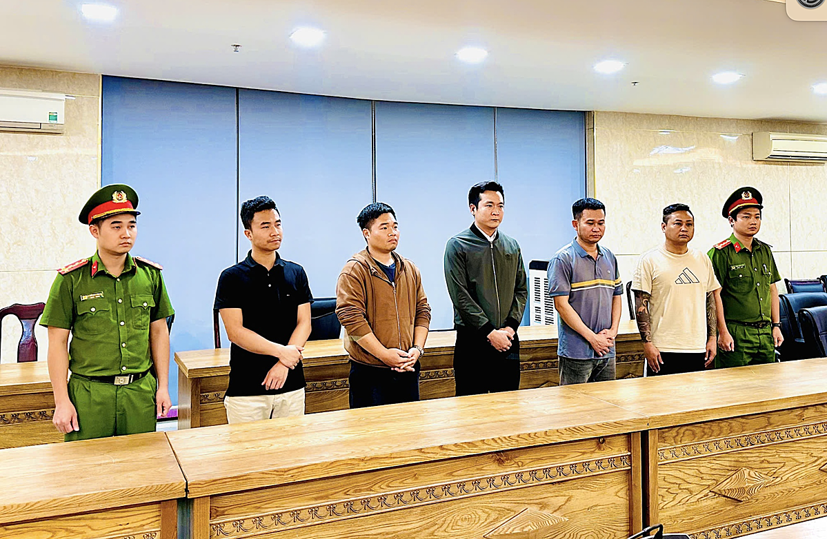 'Chạy án' cho người liên quan vụ rửa tiền 67.000 tỷ đồng