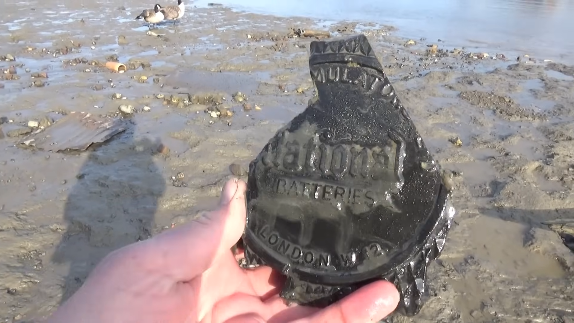 A Tudor artefact in the Thames?