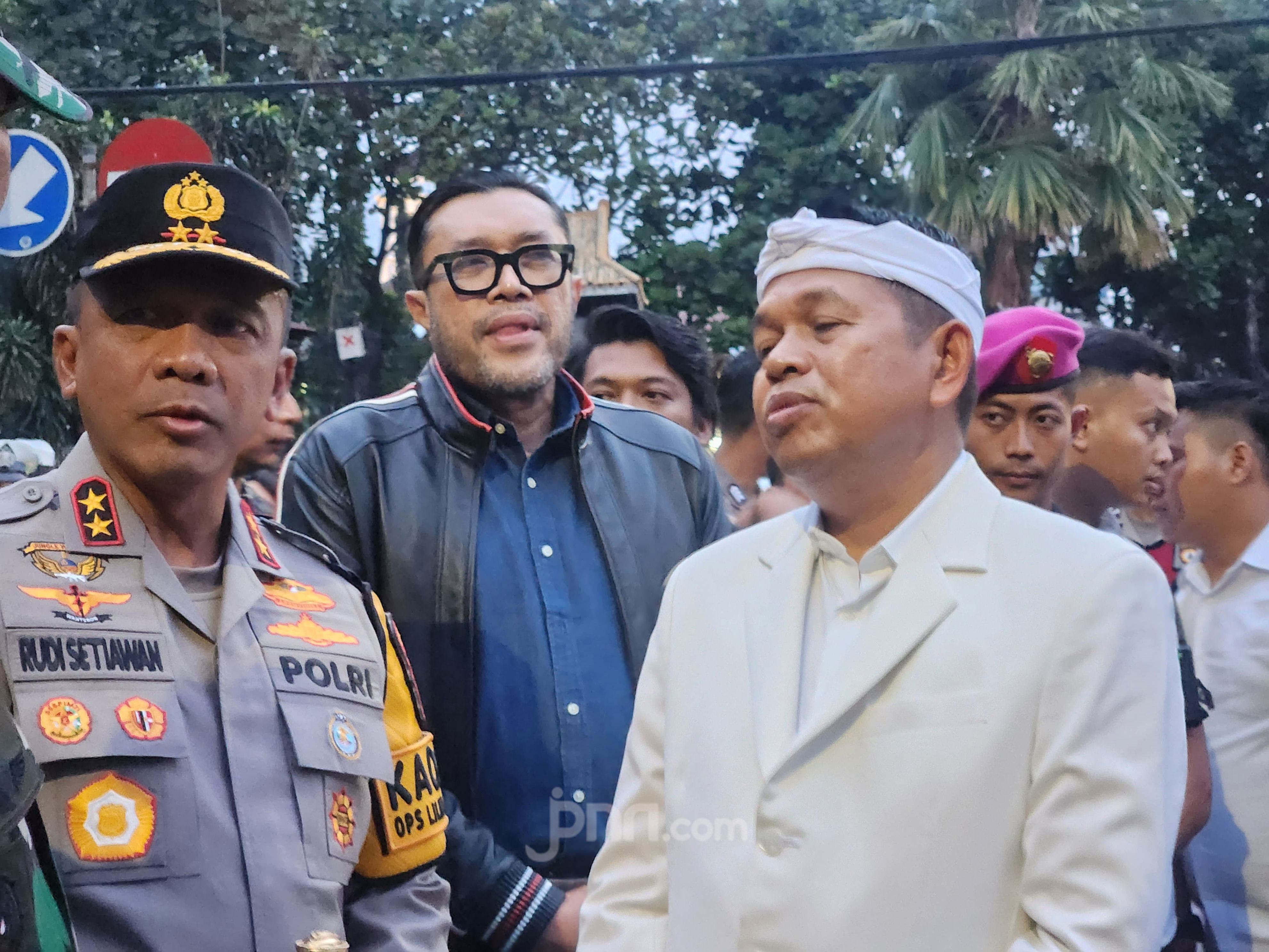 Natal 2025: Gubernur Dedi Mulyadi serukan cinta kasih untuk alam