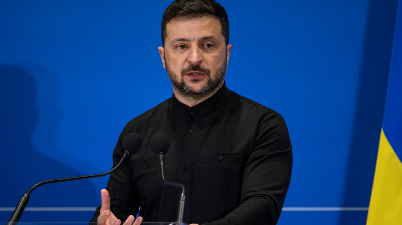 Zelenskyy presents 20-point "basic document" to end war for the first time