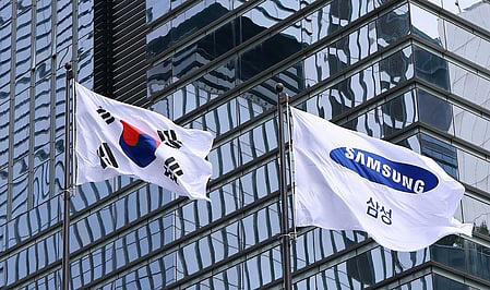 Samsung bets on India for deeper manufacturing push, eyes local display ...