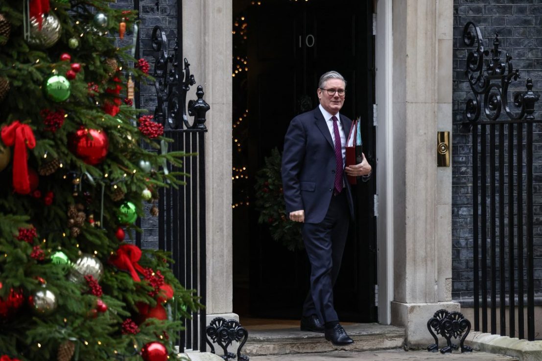 Keir Starmer urges public to ‘reach out’ as he acknowledges cost-of ...