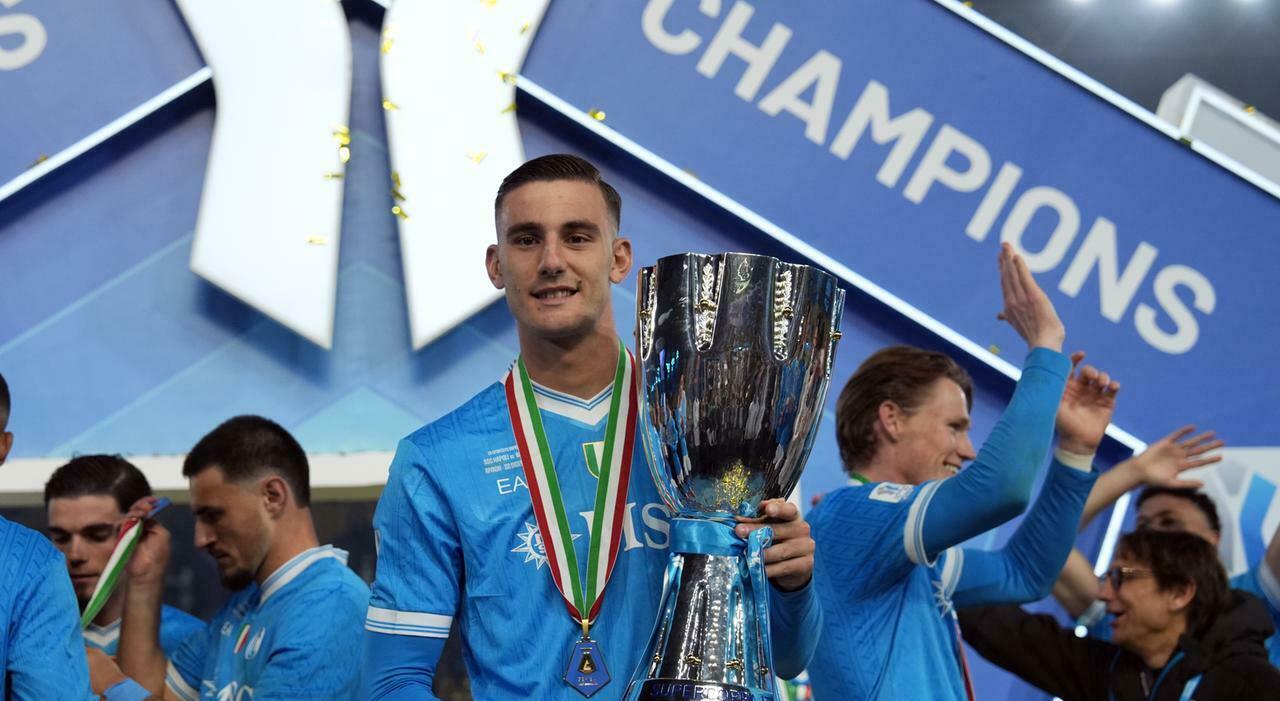 Mercato vincolato, il Napoli penalizzato da una norma decisa un mese fa ...
