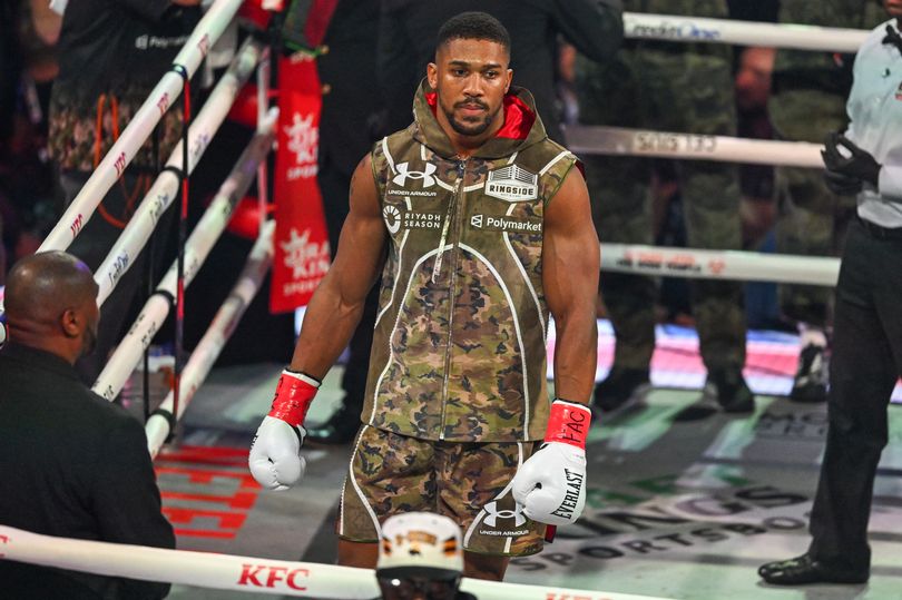 Anthony Joshua apologises to Jake Paul's mum after brutal knockout as ...