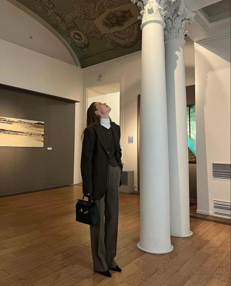 Tips styling baju turtleneck