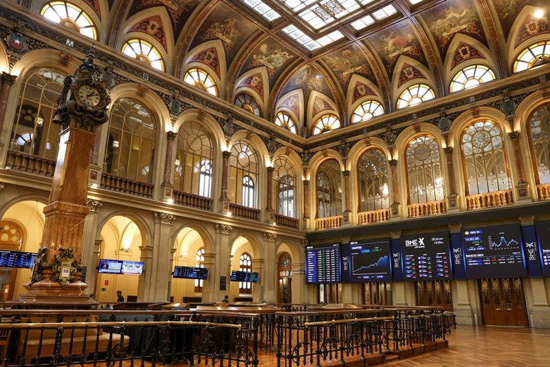 El Ibex supera los 19.000 puntos por primera vez en la historia tras el ...