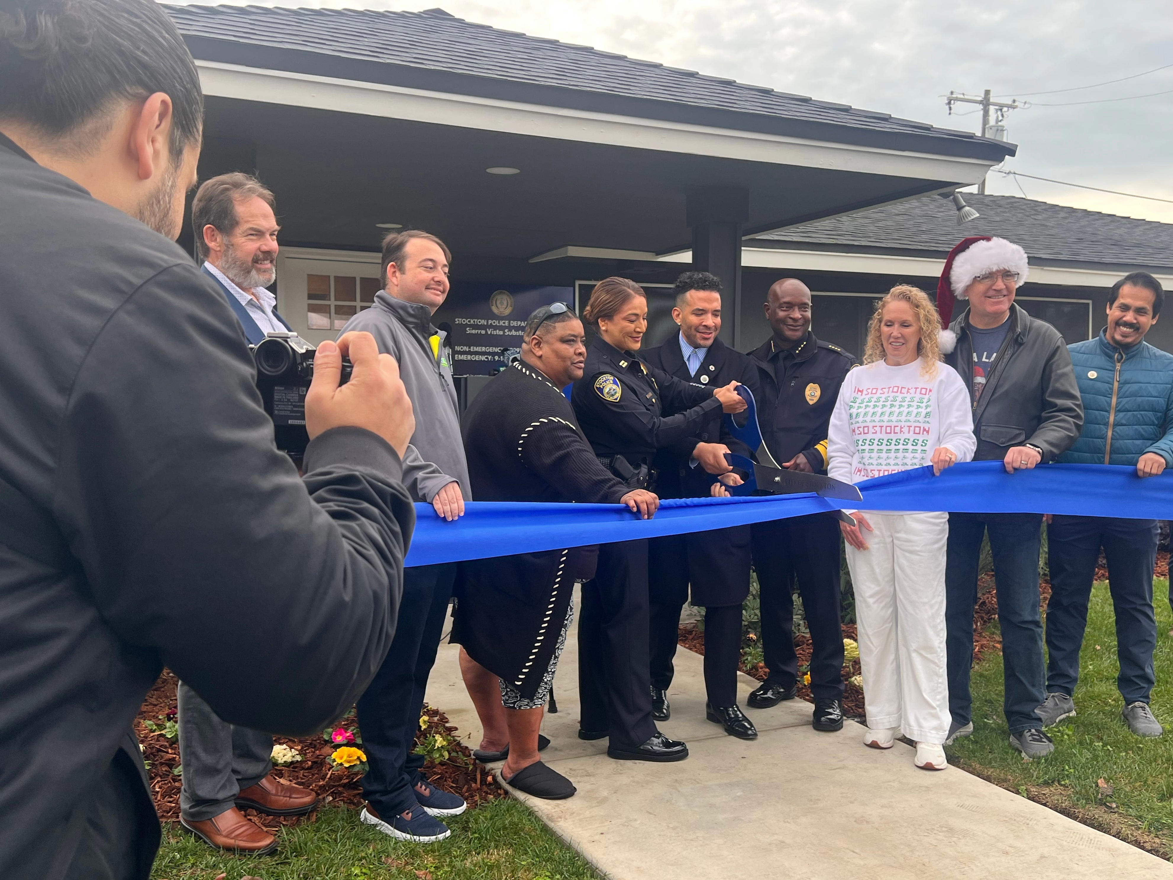 Ribbon-cutting ceremony held for Sierra Vista police substation in ...