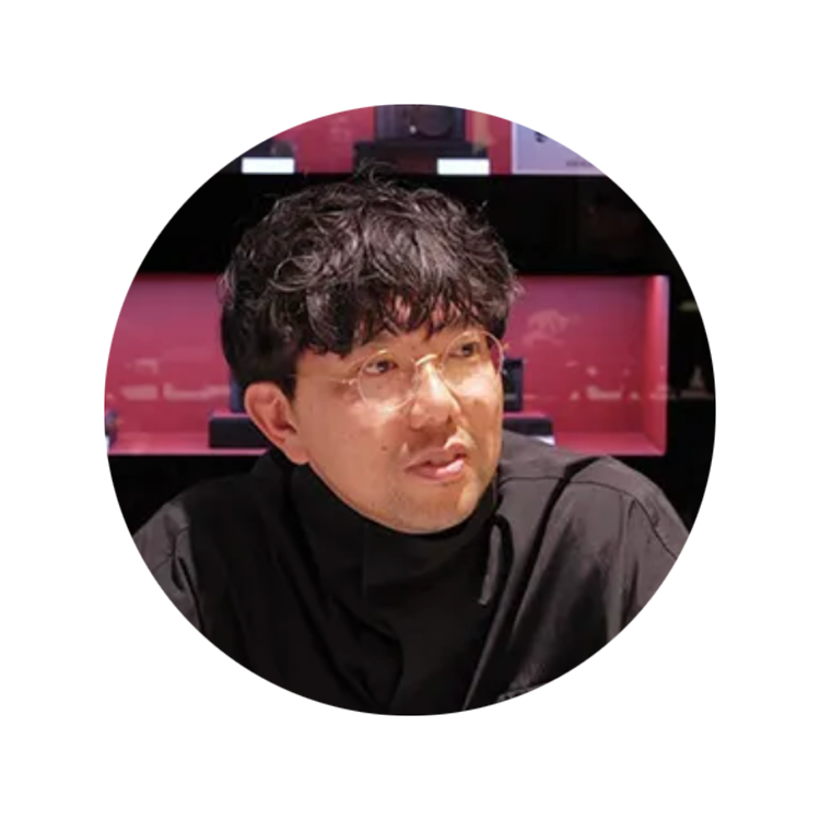 カメラマンによるアドバイスも! 新人モデル3人が【ポージングテスト】に挑戦♡