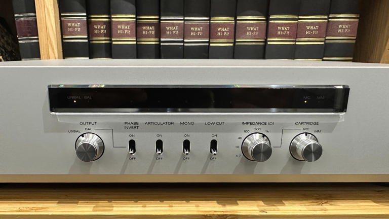 Luxman's elegant, superbly engineered and insightful phono stage is a ...