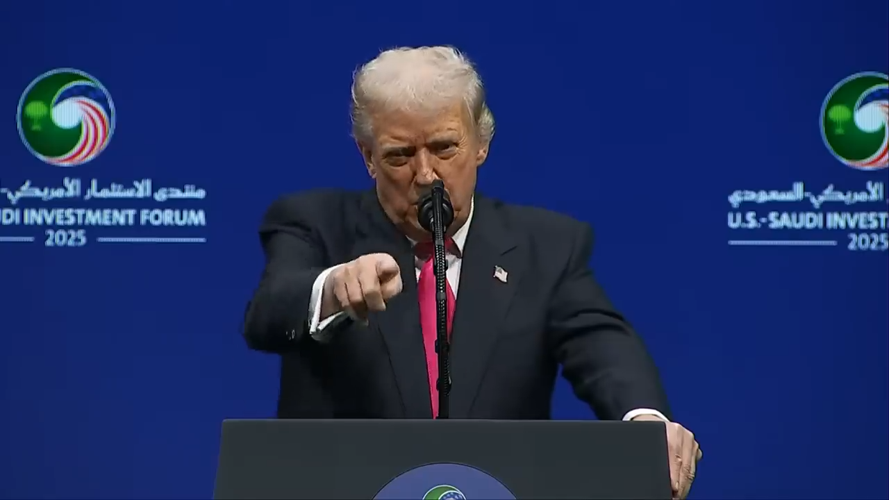 'I'm going to fire you': Trump goes on mean streak, publicly lashes out ...