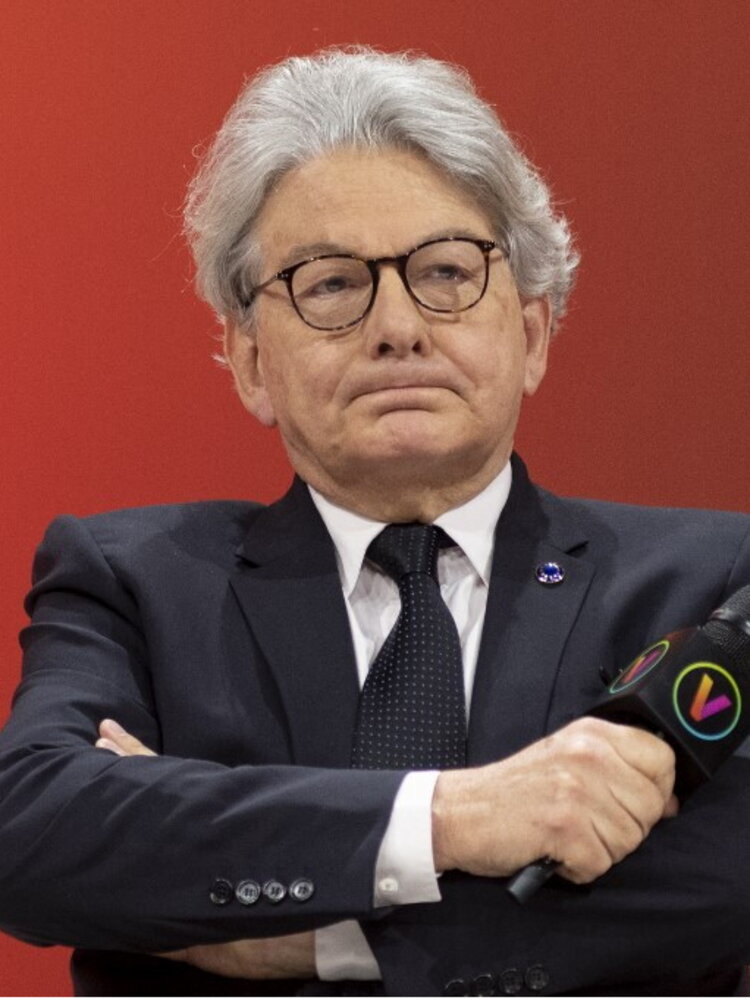 Chi è Thierry Breton e perché gli Usa hanno messo un veto