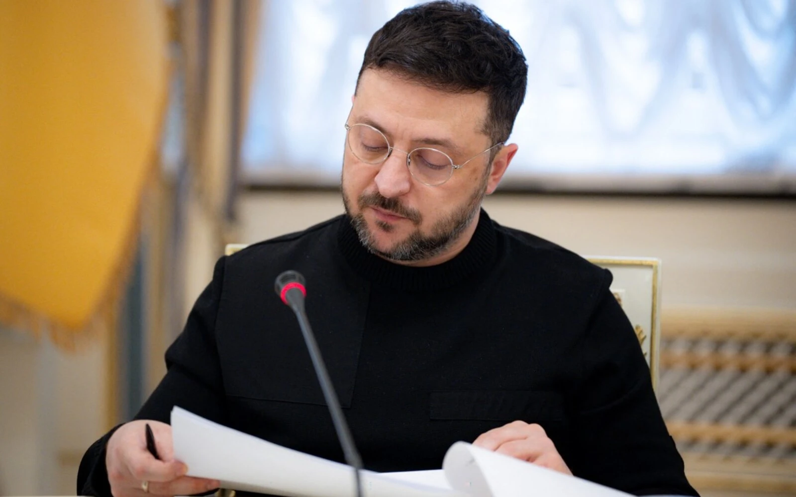 Zelensky reveals US-Ukraine plan to end Russian war, key questions remain