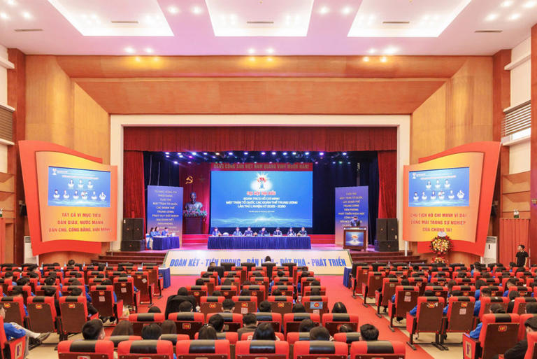 Tuổi trẻ Mặt trận Tổ quốc, các đoàn thể T.Ư chung sức củng cố khối đại ...