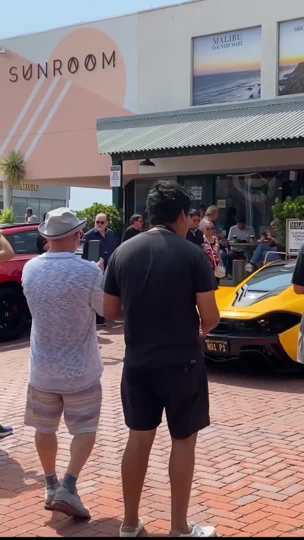 Jay Leno in $1 million McLaren P1