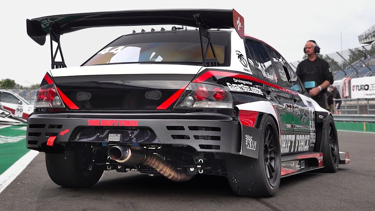 Mitsubishi EVO 9 time attack onboard