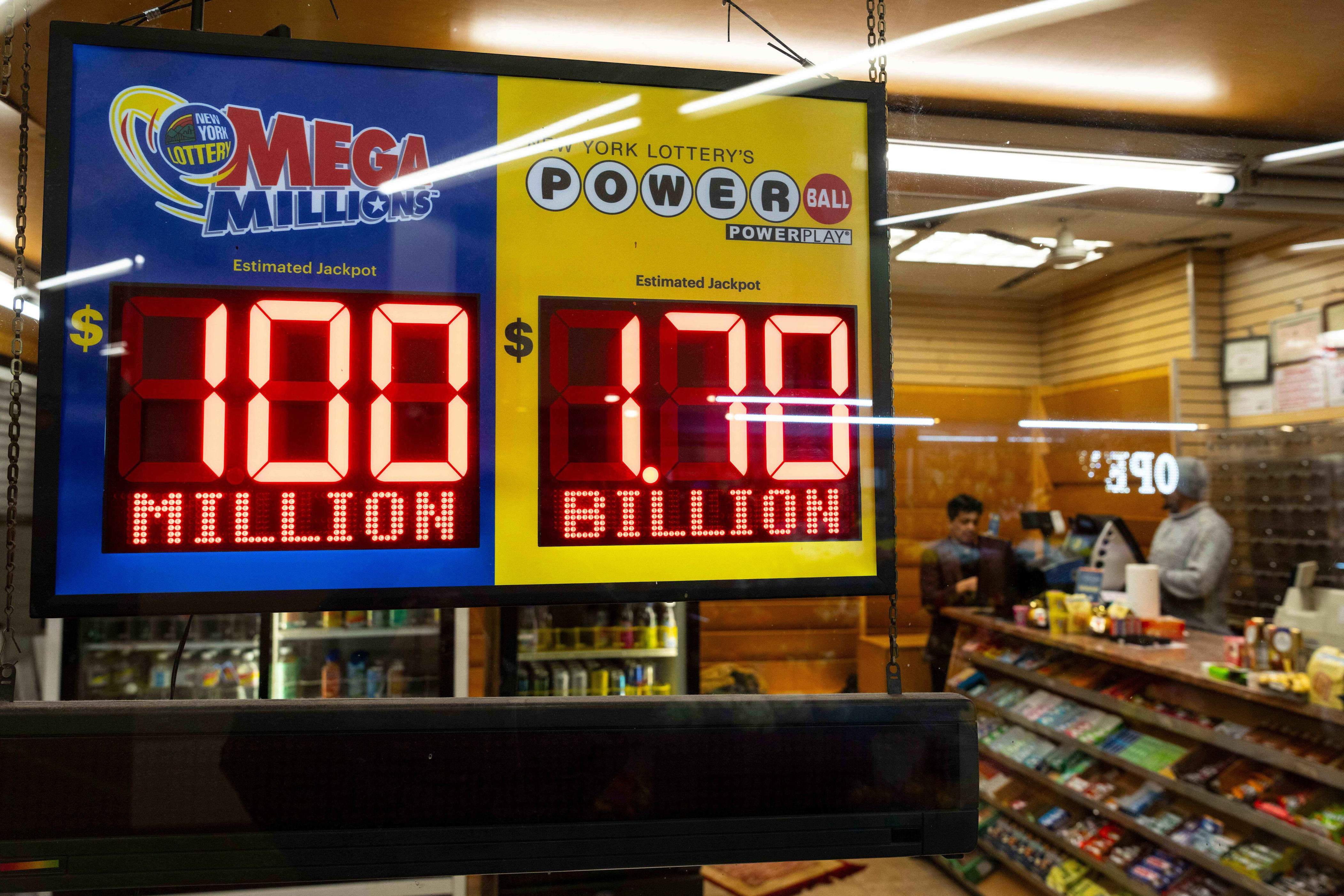 Christmas Eve Powerball drawing offers $1.7B jackpot