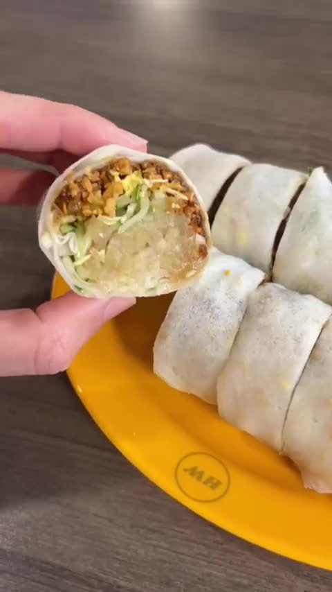 You need to try this $2 street snack in Singapore! #shorts