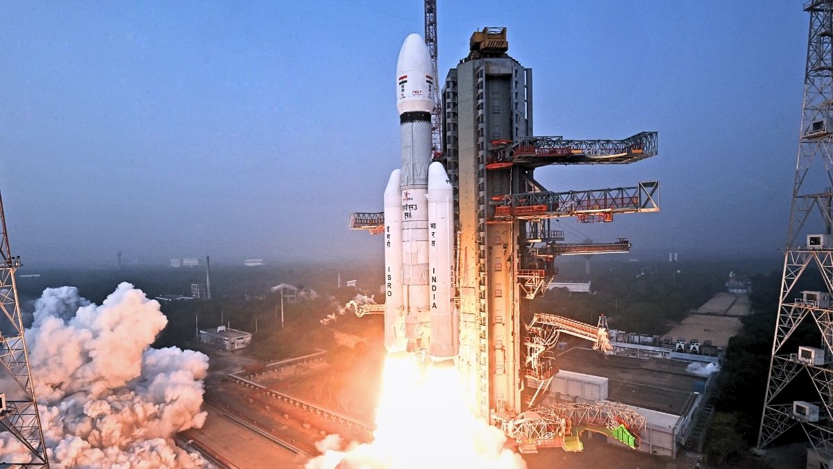 ISRO’s ‘Baahubali’ LVM3 successfully launches US BlueBird Block-2 ...