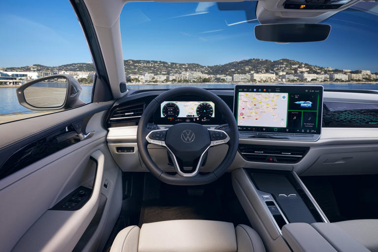 Volkswagen Passat review: Sensible but pricey plug-in hybrid estate