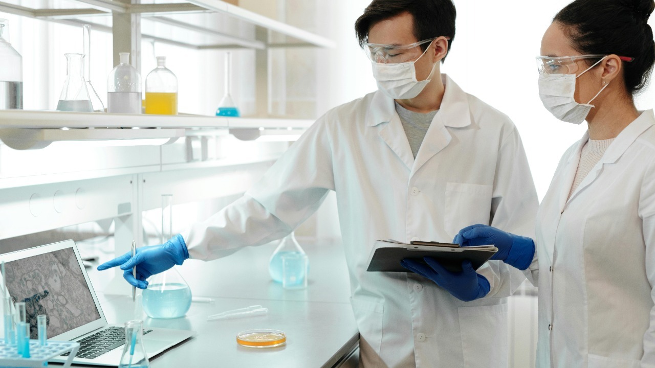 Old military air samples hid climate change, scientists find