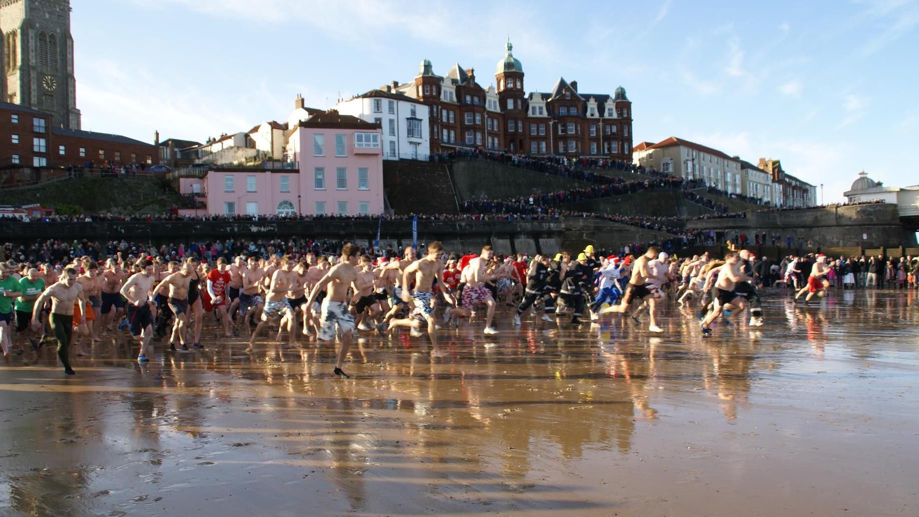 Two Boxing Day dips cancelled because of forecast