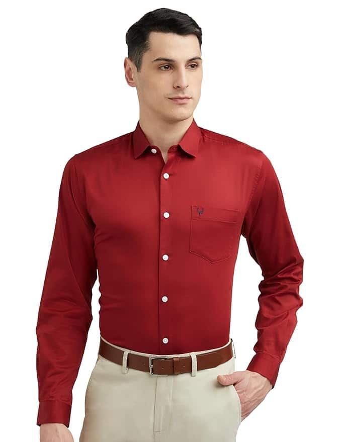 Timeless men’s casual shirts that upgrade everyday style effortlessly