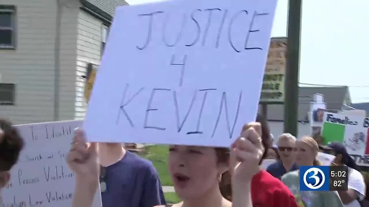 Meriden student returns home after six months in immigration detention