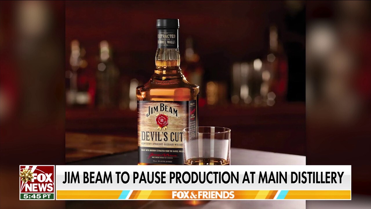 Jim Beam to close Kentucky distillery for one year