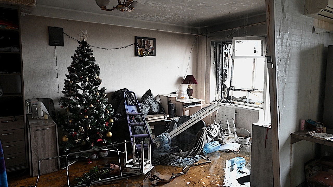 Ukraine, US near 20-point peace deal as Putin spurns Zelenskyy ...