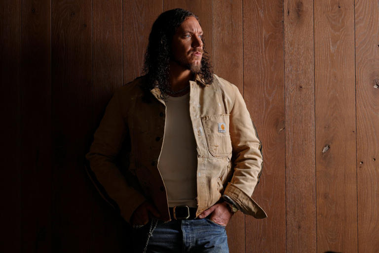 How Christian artists are winning over listeners and entering pop's ...