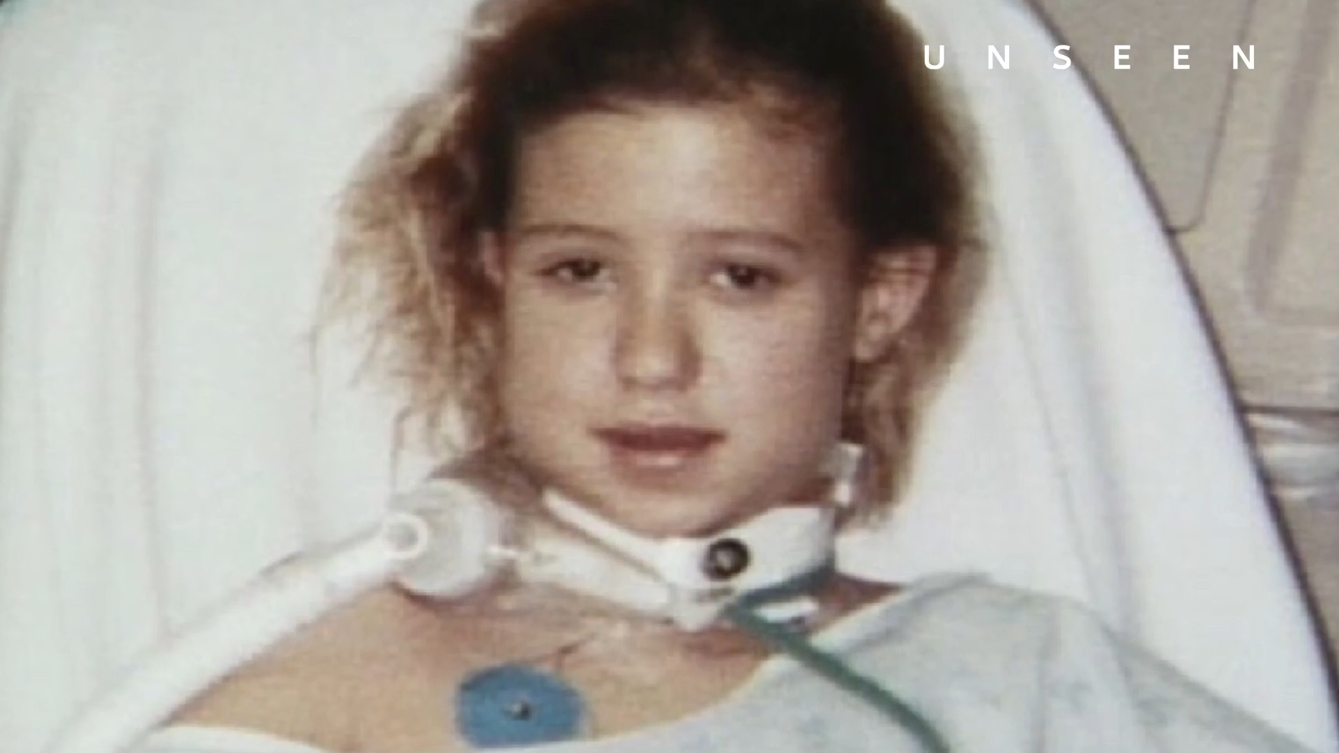 He slashed her throat - she pretended to die