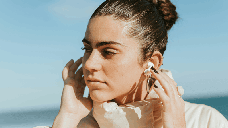 13 "polite" habits that are secretly passive-aggressive