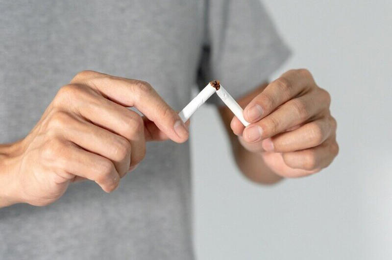 Text messages could be key to helping TB patients quit smoking ...