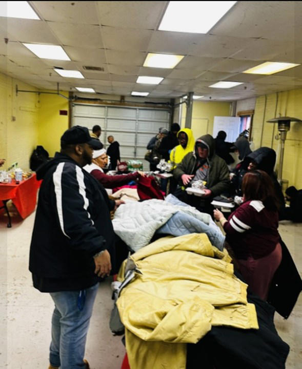 RPD and partners spread holiday joy to Roanoke’s homeless