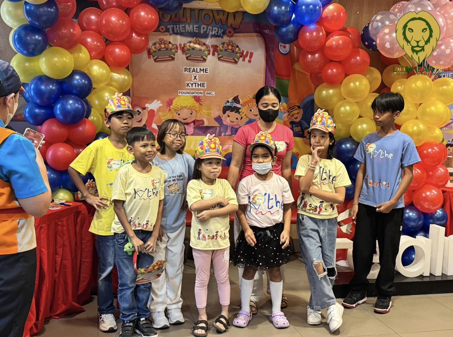 Realme brings early Christmas joy to Kythe Foundation kids