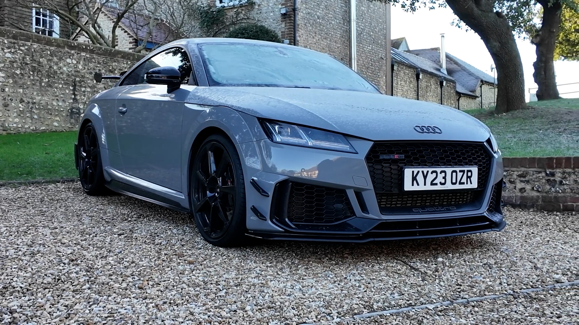 Driving the last Audi TT RS
