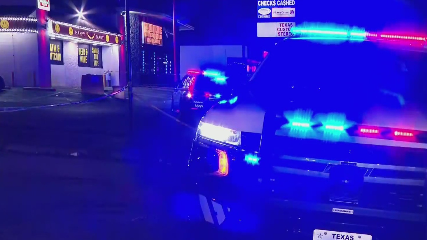 1 dead following shooting during argument near Dallas convenience store