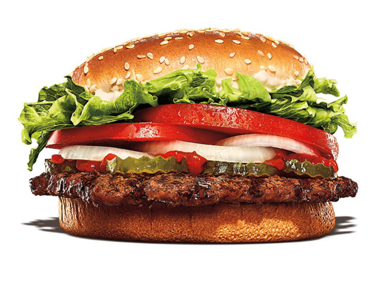 5 fast-food chains fans say have the best quarter-pound burgers