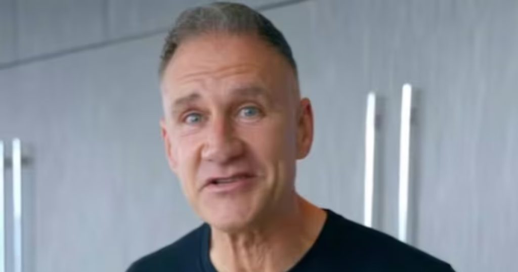 55-årig biohacker fremhæver fast sengetid som vigtig for længere levetid