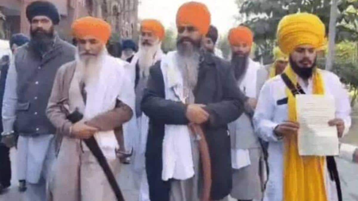 Amritsar protest: Sikh groups demand justice over missing 328 sacred ...