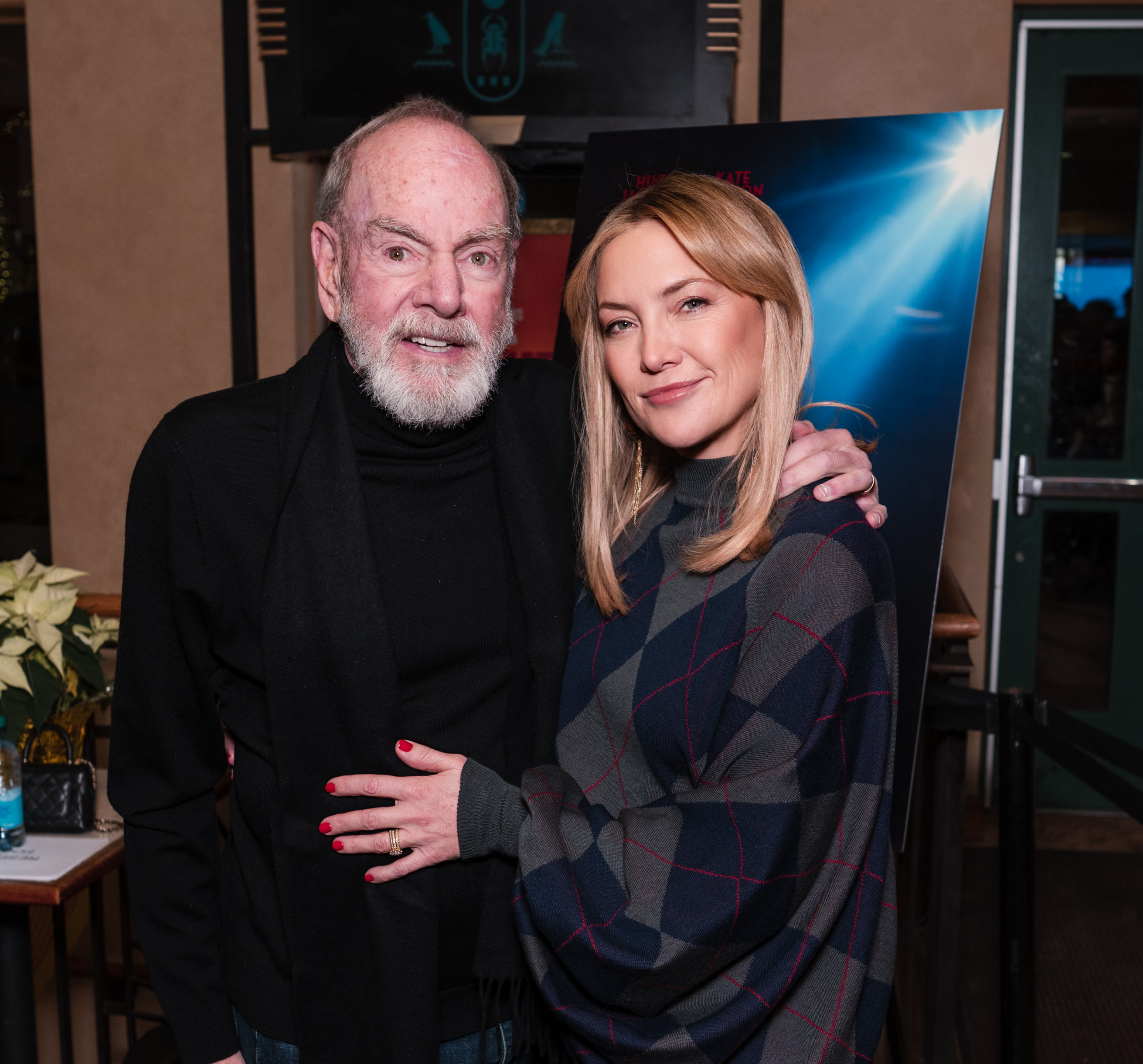 More 'Sweet Caroline'! Watch the song scene cut from 'Song Sung Blue'