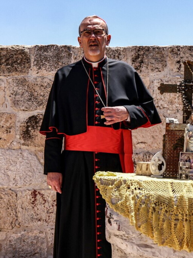 Il cardinale Pizzaballa nominato cavaliere di gran croce