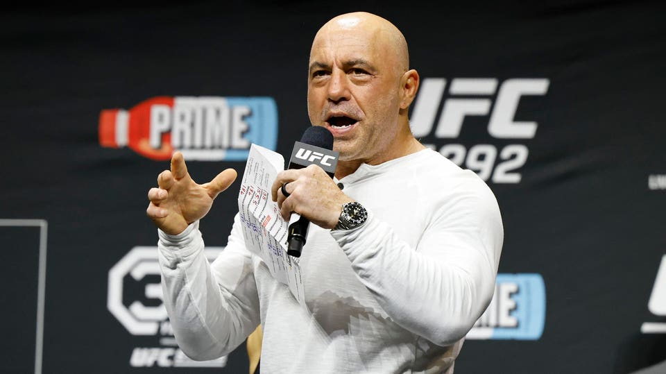 Joe Rogan discusses whether Trump is ‘losing it’