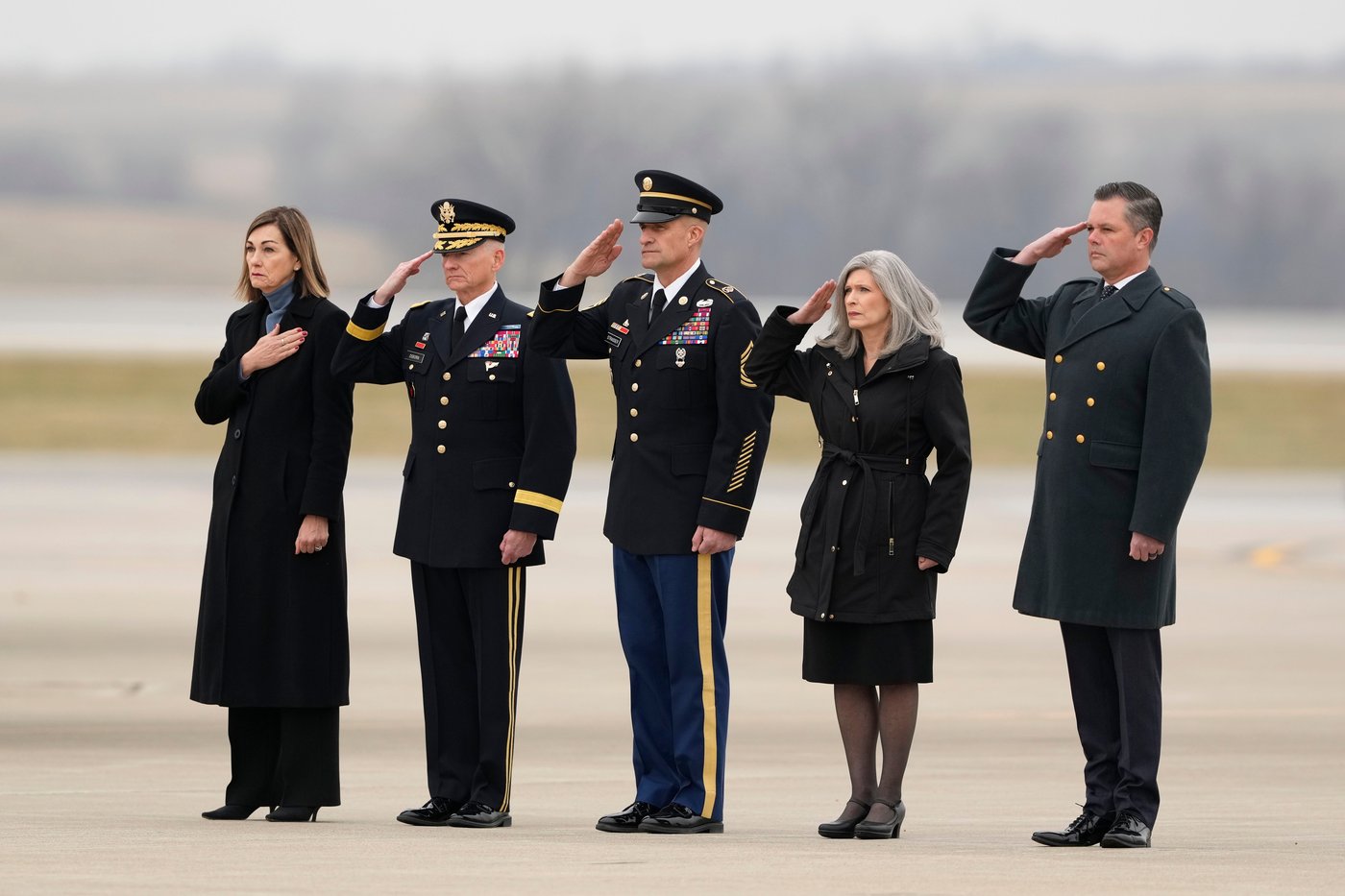Two Iowa National Guard members killed in Syria return home on ...